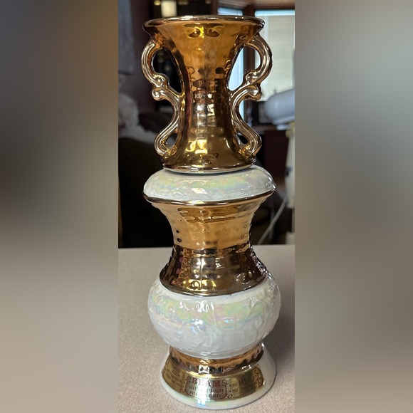 Jim Beam | Other | Vintage 979 Liquor Decanter Jim Beam Whiskey Bottle ...